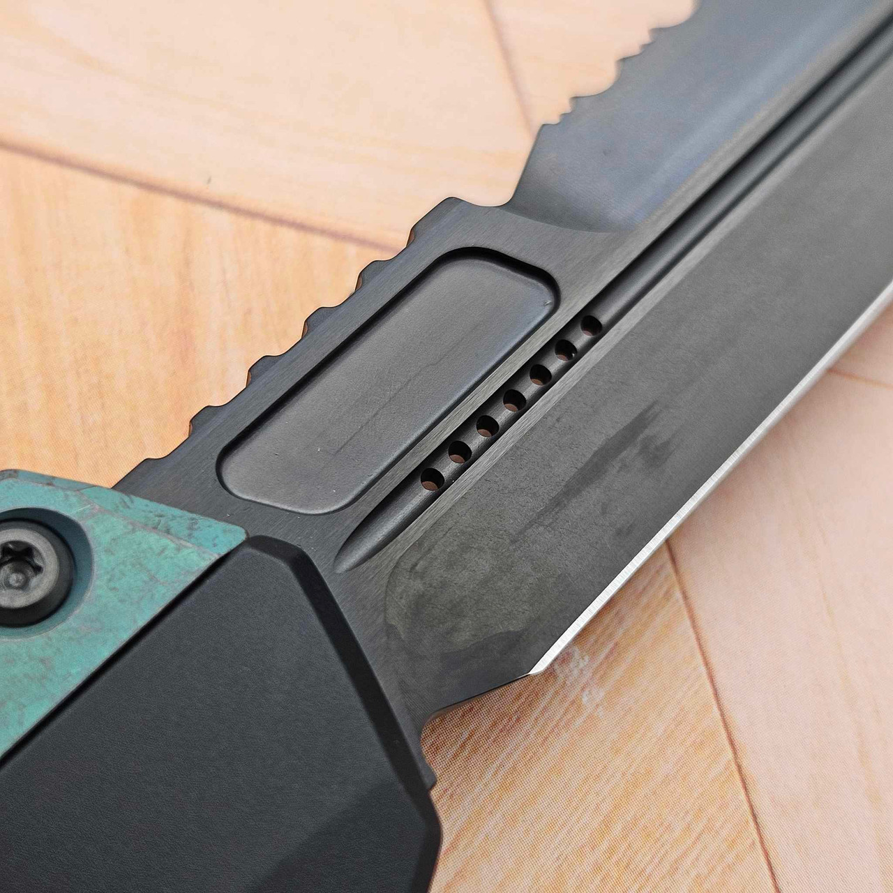 Microtech Knives Glykon 184-2DLCAG Partial Serrated Bayonet DLC Blade ...