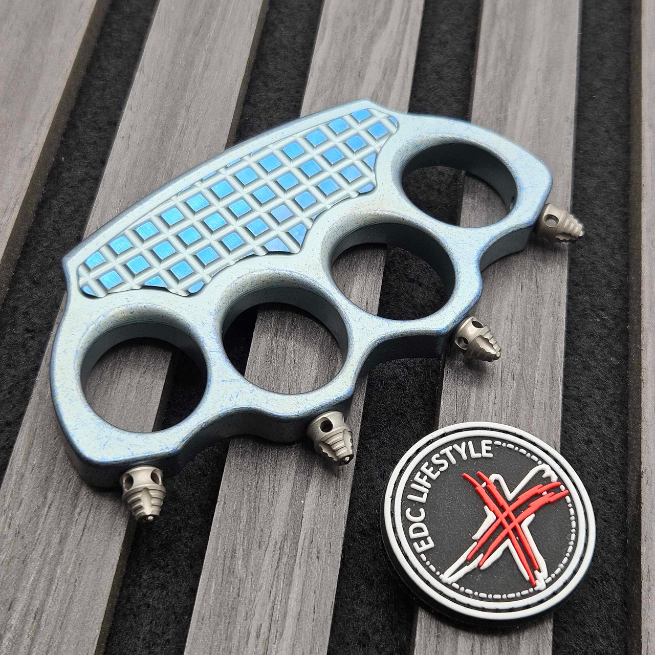 Microtech Knives Hand Tank Ice Blue w/ Spikes 430-ICBSPK-MCK