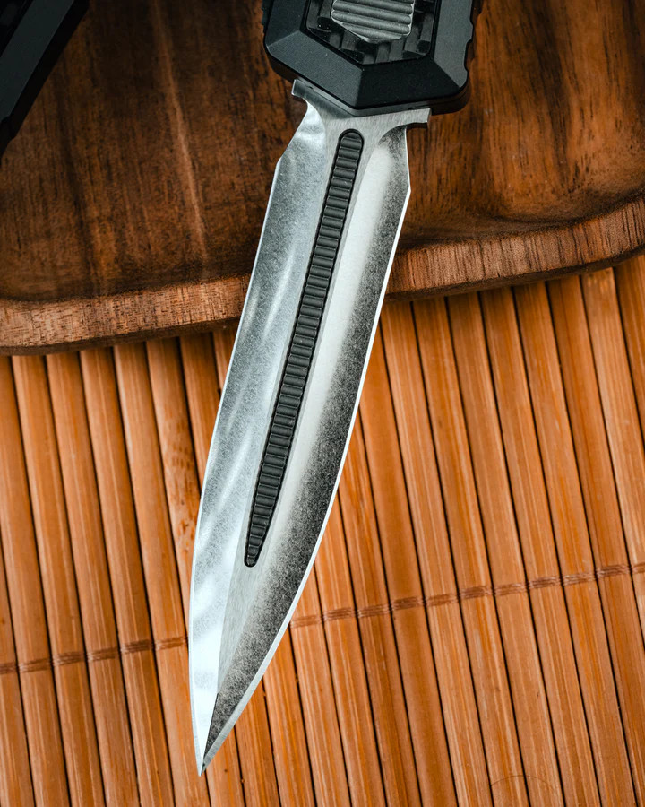 Marfione Custom Knives Atreus D/E Cyro Ice Finish w/Titanium & Carbon ...