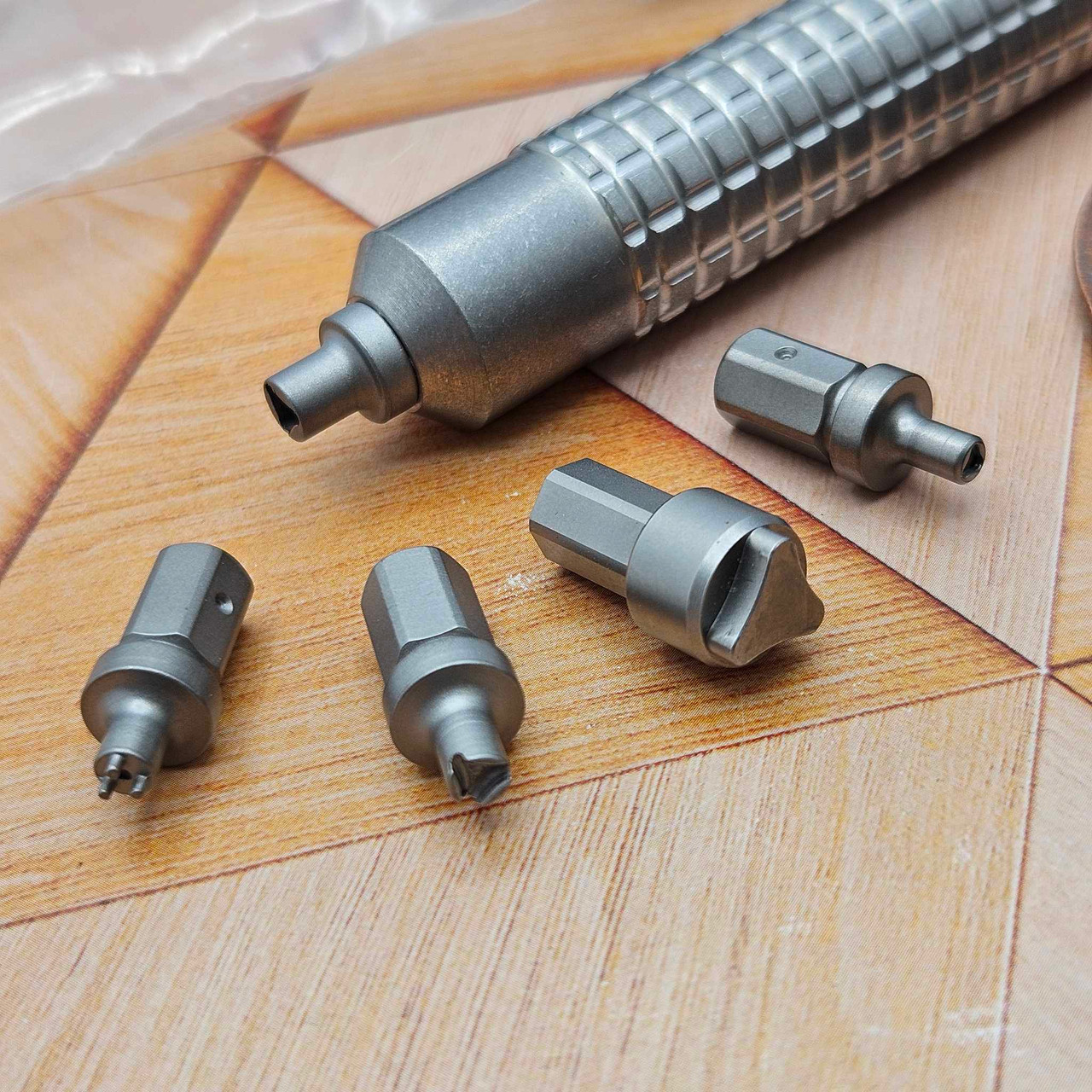 Microtech Tool Kit Satin Stainless Steel 98-4MK - Preowned