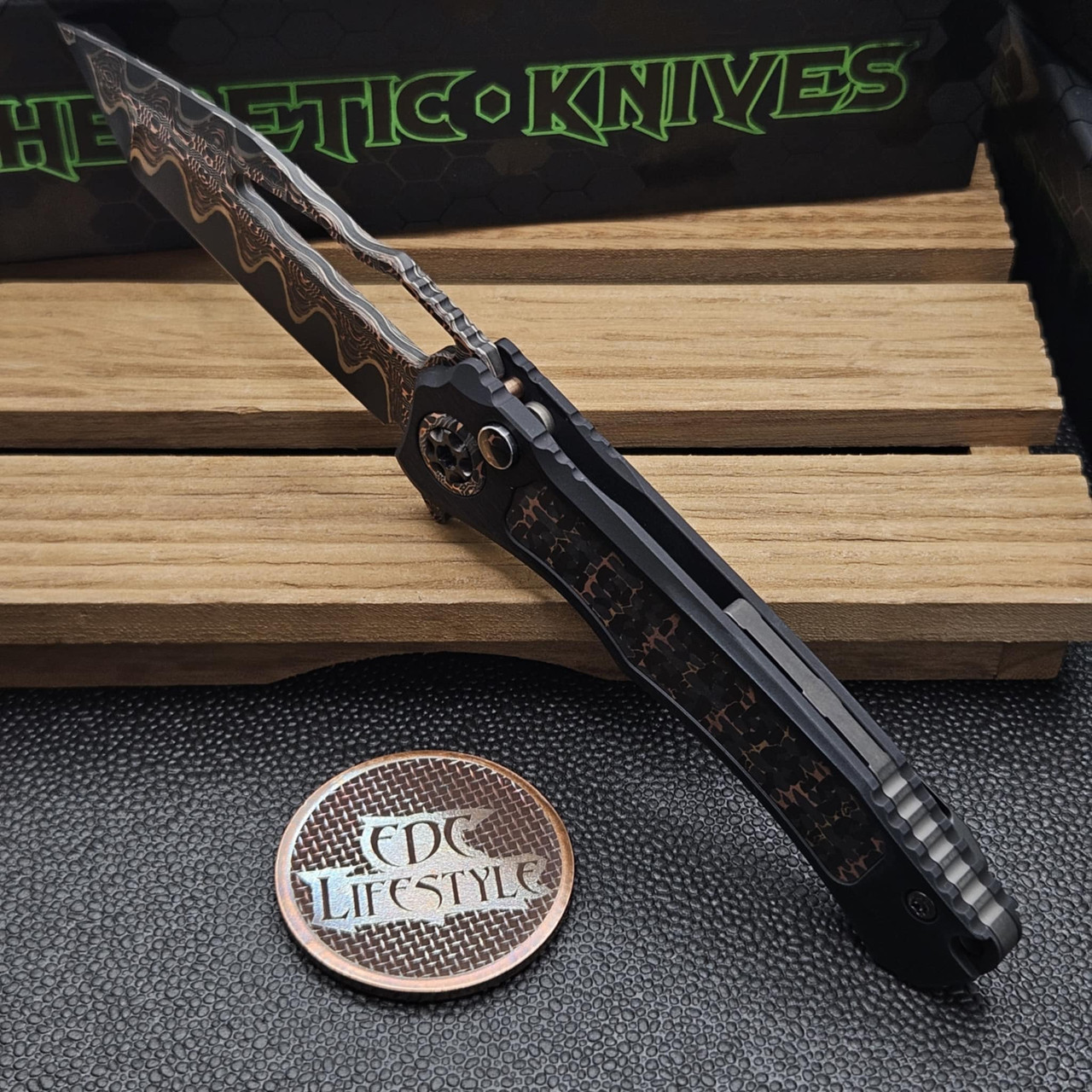 Heretic Custom Knives Wraith V4 Manual Tanto Vegas Forge Damascus w ...