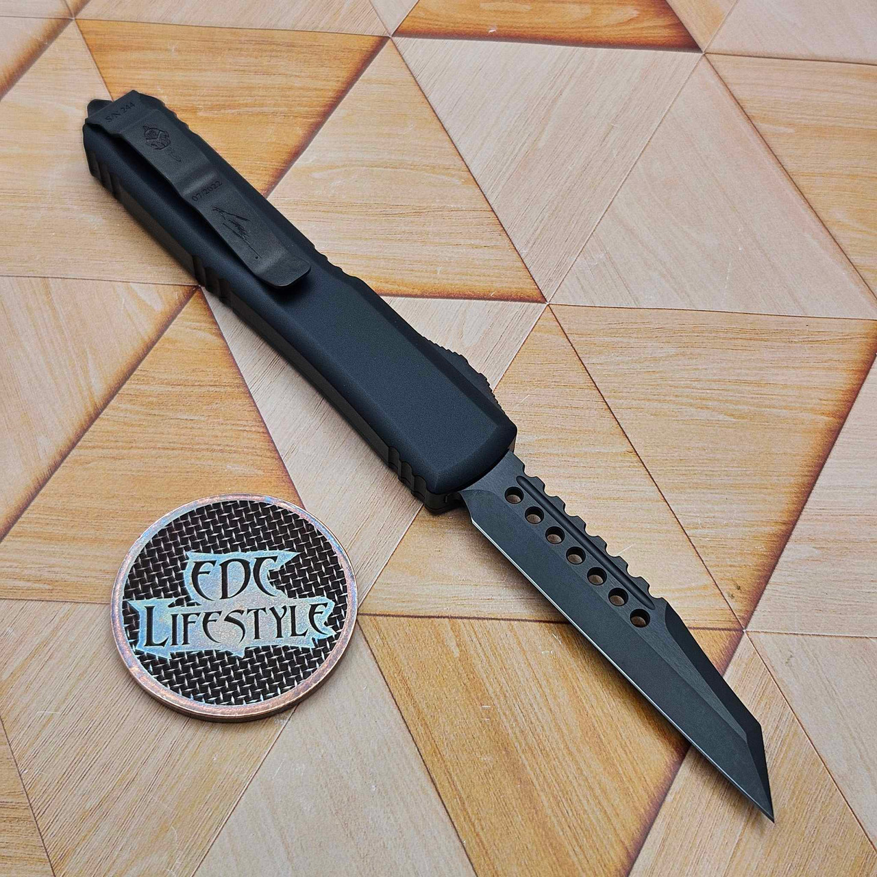 Microtech Ultratech 119W-1DLCTSH DLC Warhound Shadow - Preowned