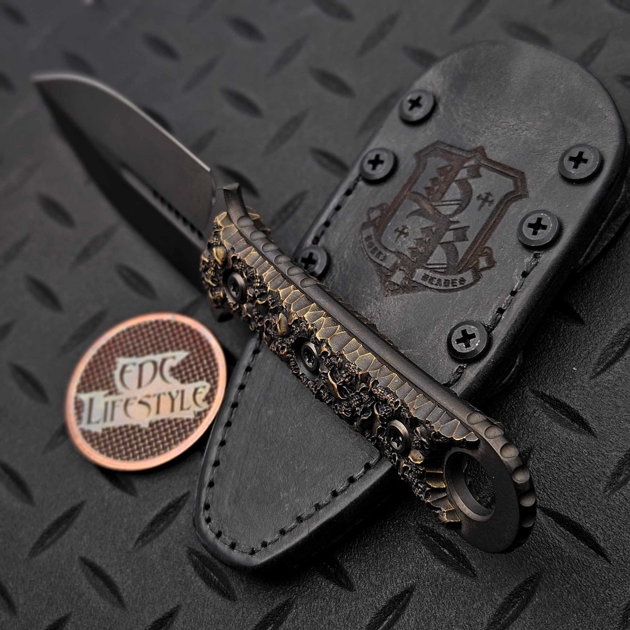 Microtech SBD D/E Fixed Blade DLC Full Serrated 2 Saints Handle 201-3DLCCFS