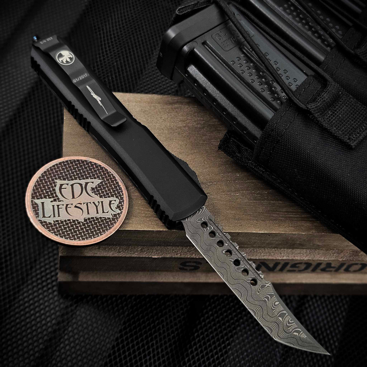 Microtech Ultratech Hellhound Carbon Fiber Damascus Standard w/Ringed ...