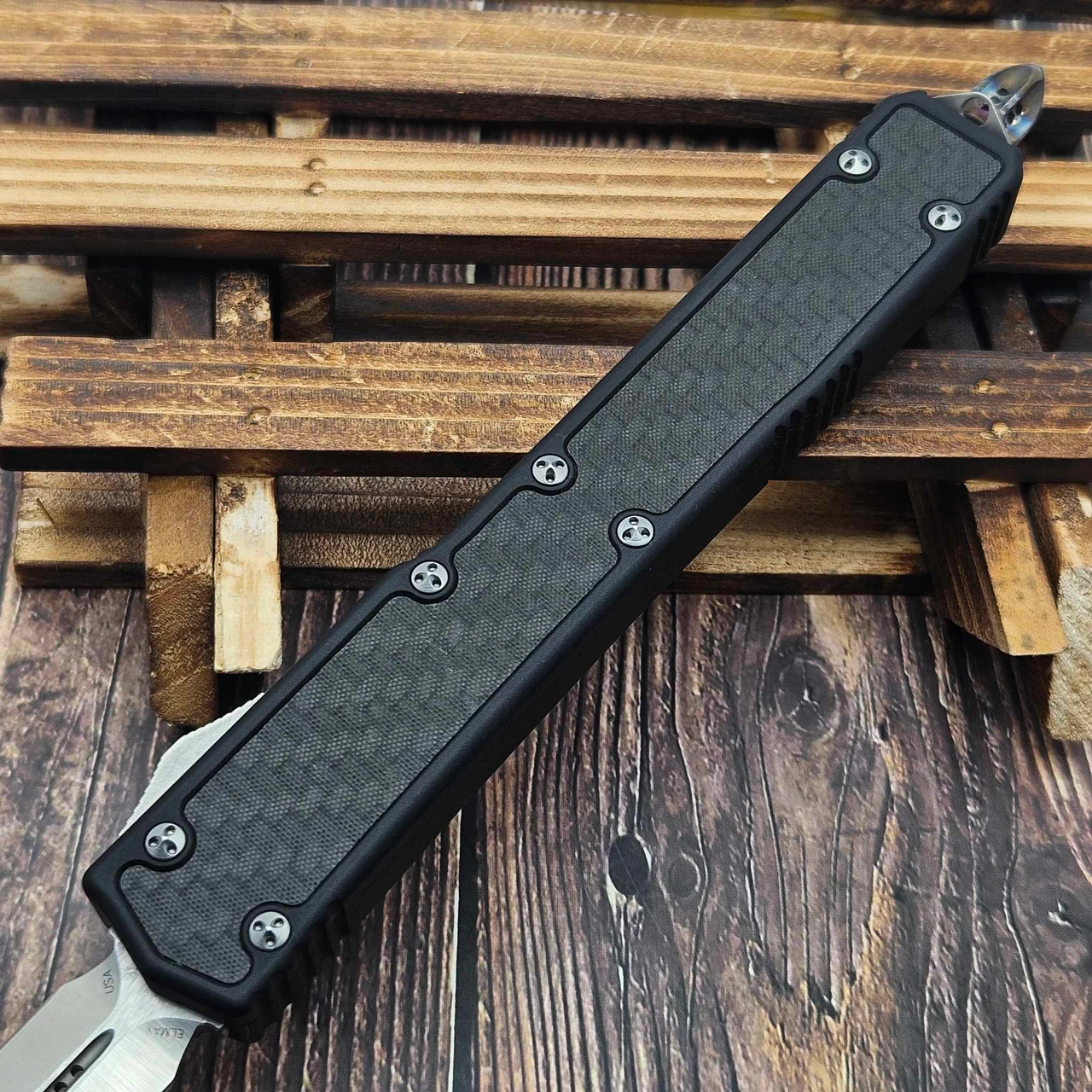 Microtech Makora II Satin Serial 4283 - Preowned