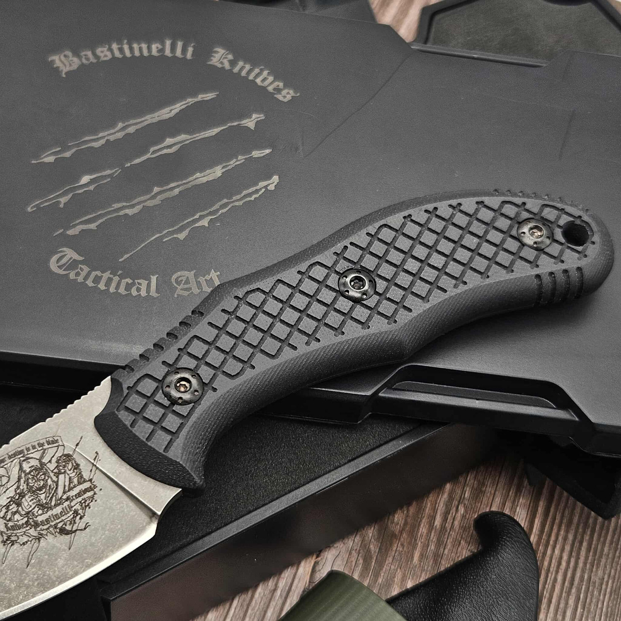 Bastinelli Chopper Fixed Blade - Preowned
