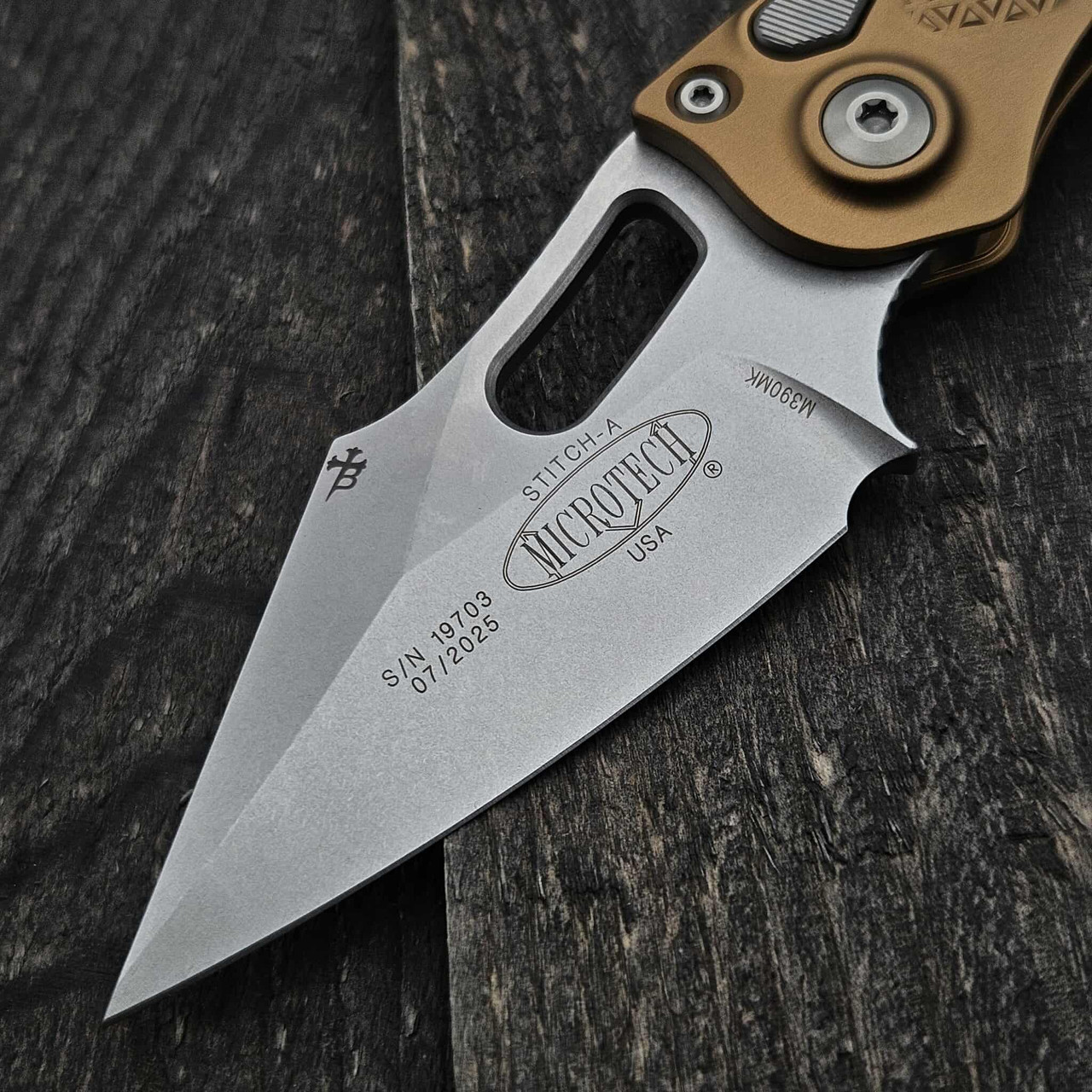 Microtech Stitch Auto S/E 169-10TA Tan - Grenade Factory Second