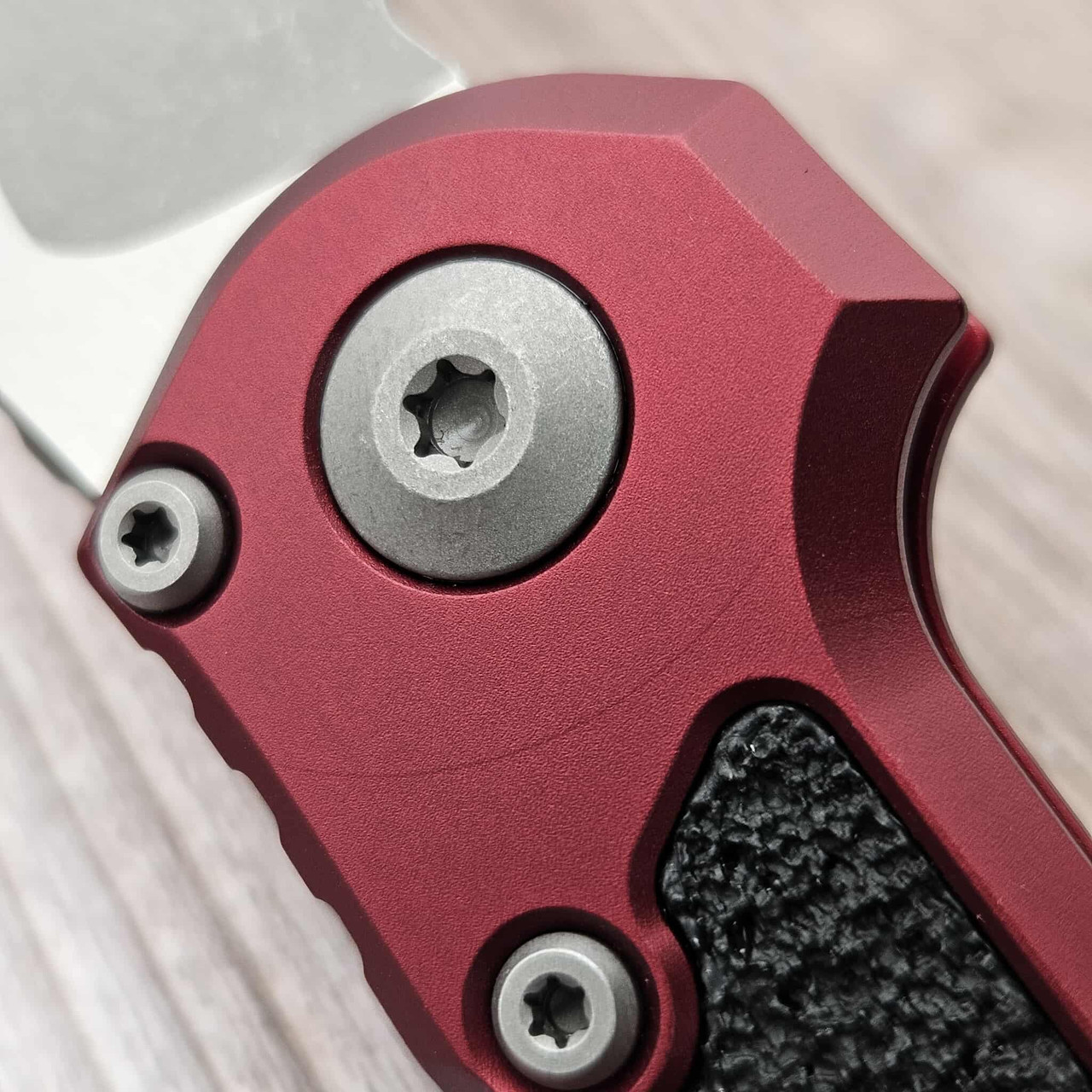 Microtech LUDT Gen III S/E Merlot Apocalyptic Partial Serrated - Preowned