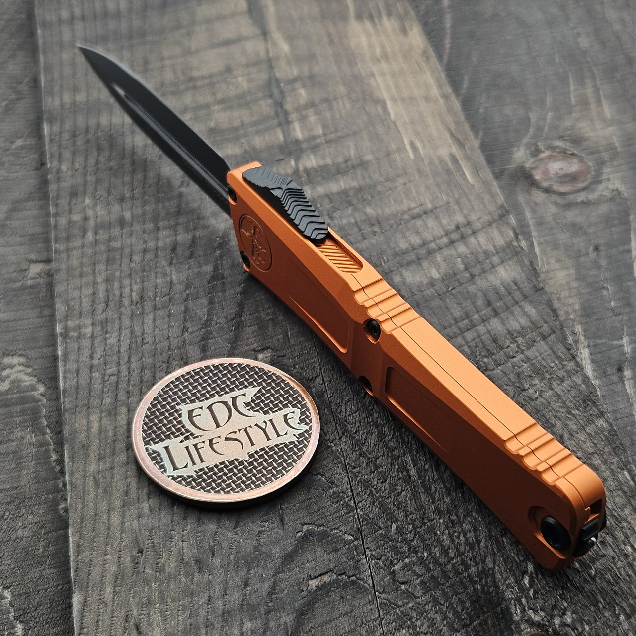 Microtech 1142-1OR Combat Troodon Gen III Orange D/E Black Standard Grenade