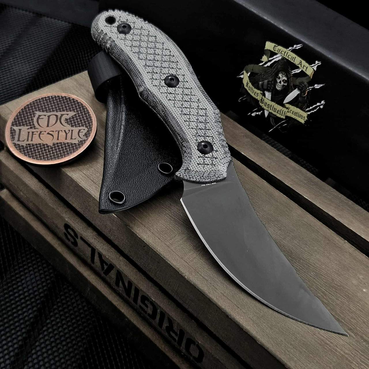 Bastinelli Chopper Fixed Blade Black Micarta PVD