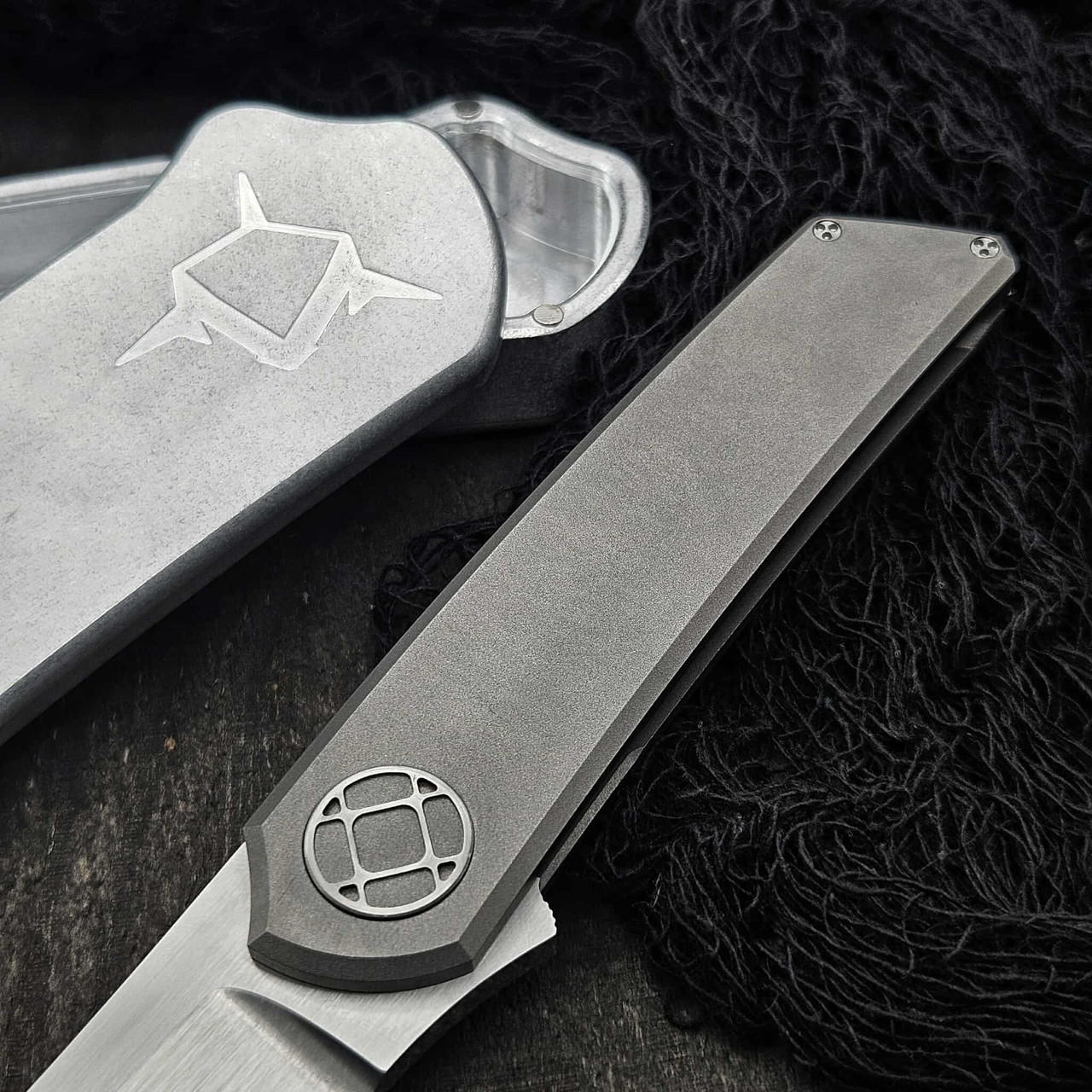 Sharknivco Ryu Bead Zirblast Titanium Tanto
