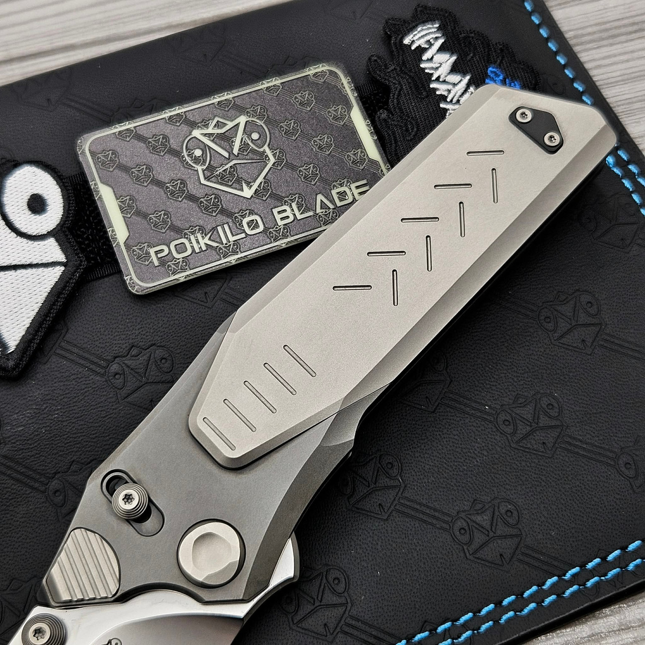 Poikilo Blade TASK Cyberkuza AS1 PSW Titanium 4.1" PSW Tanto