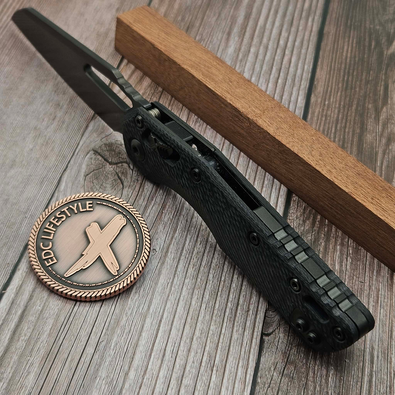 Microtech MSI Fluted Carbon Fiber DLC 210-1DLCTFLCFS