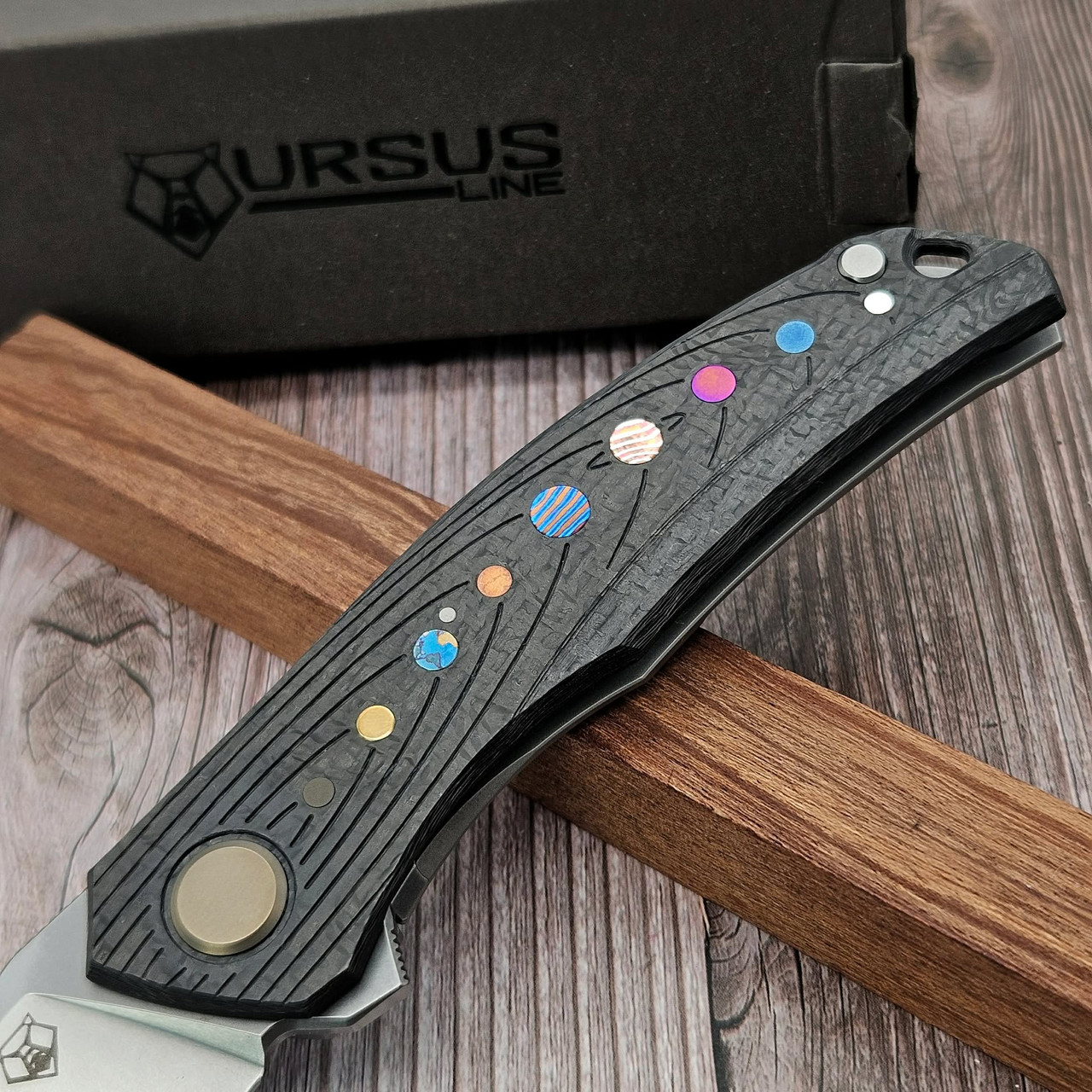Shirogorov Quantium Carbon Fiber Solar System