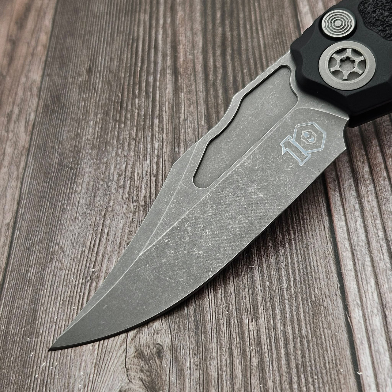 Heretic Knives Wraith V4 Auto Blade Show Special 2025 S2