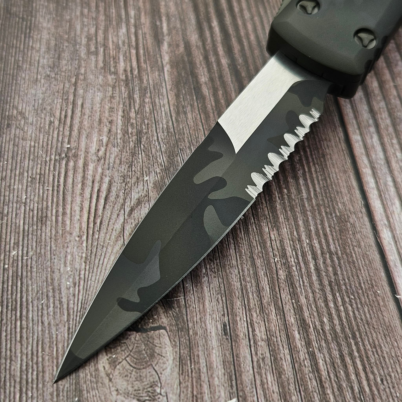 Microtech Ultratech 120-2OCS Bayonet Partial Serrated Olive Camo - Preowned