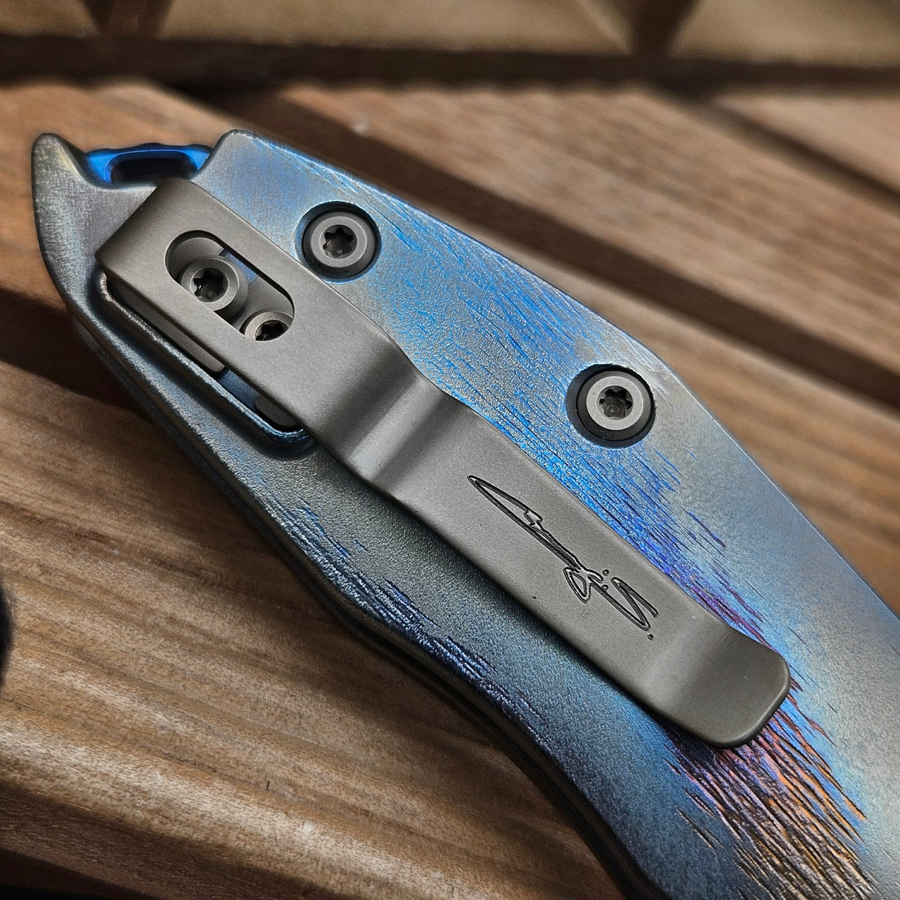 Microtech Knives Titanium Stitch Ram-Lok Full Serrated - Cosmic