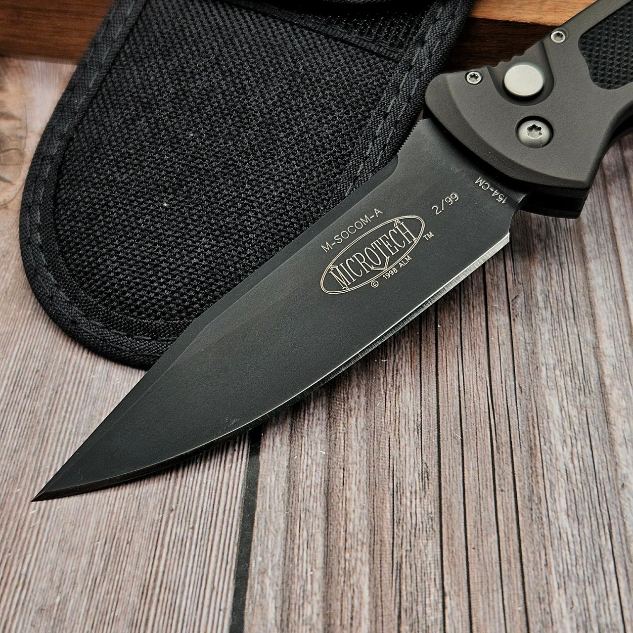 Microtech Knives Mini Socom Auto S/E Black 2/99- Preowned