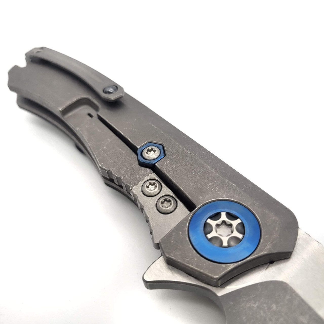 Heretic Knives V3 Wraith Prototype