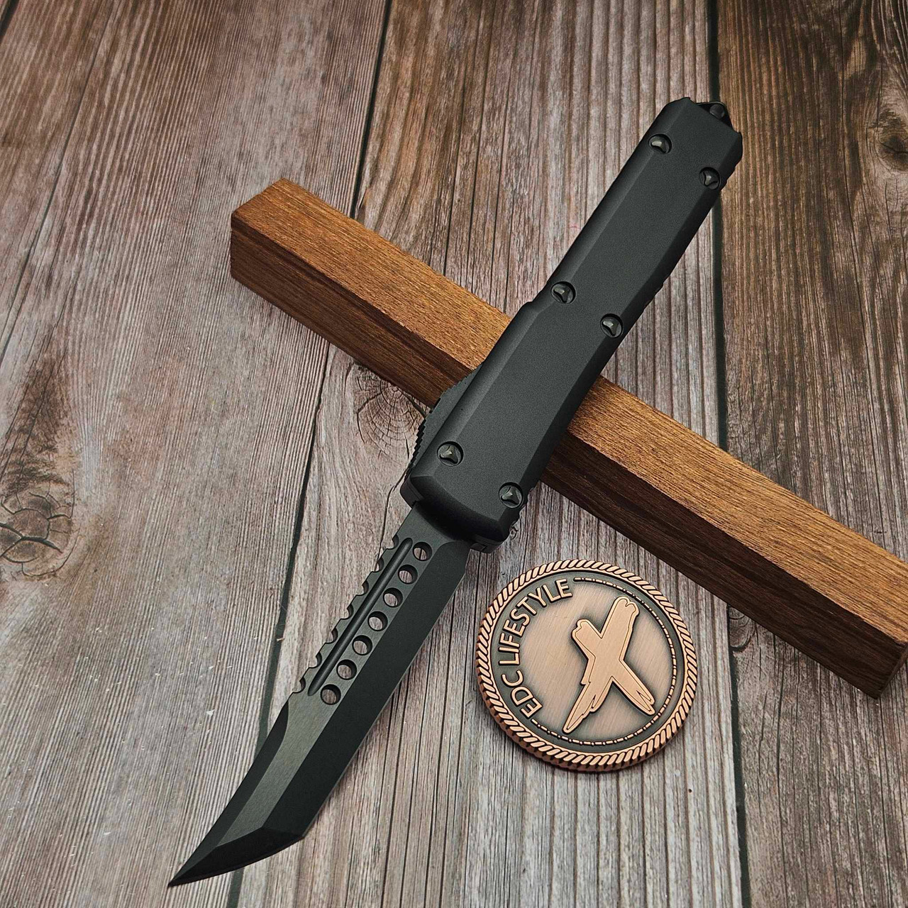 Microtech Ultratech DLC Shadow Hellhound T/E 119-1DLCTSH - Preowned