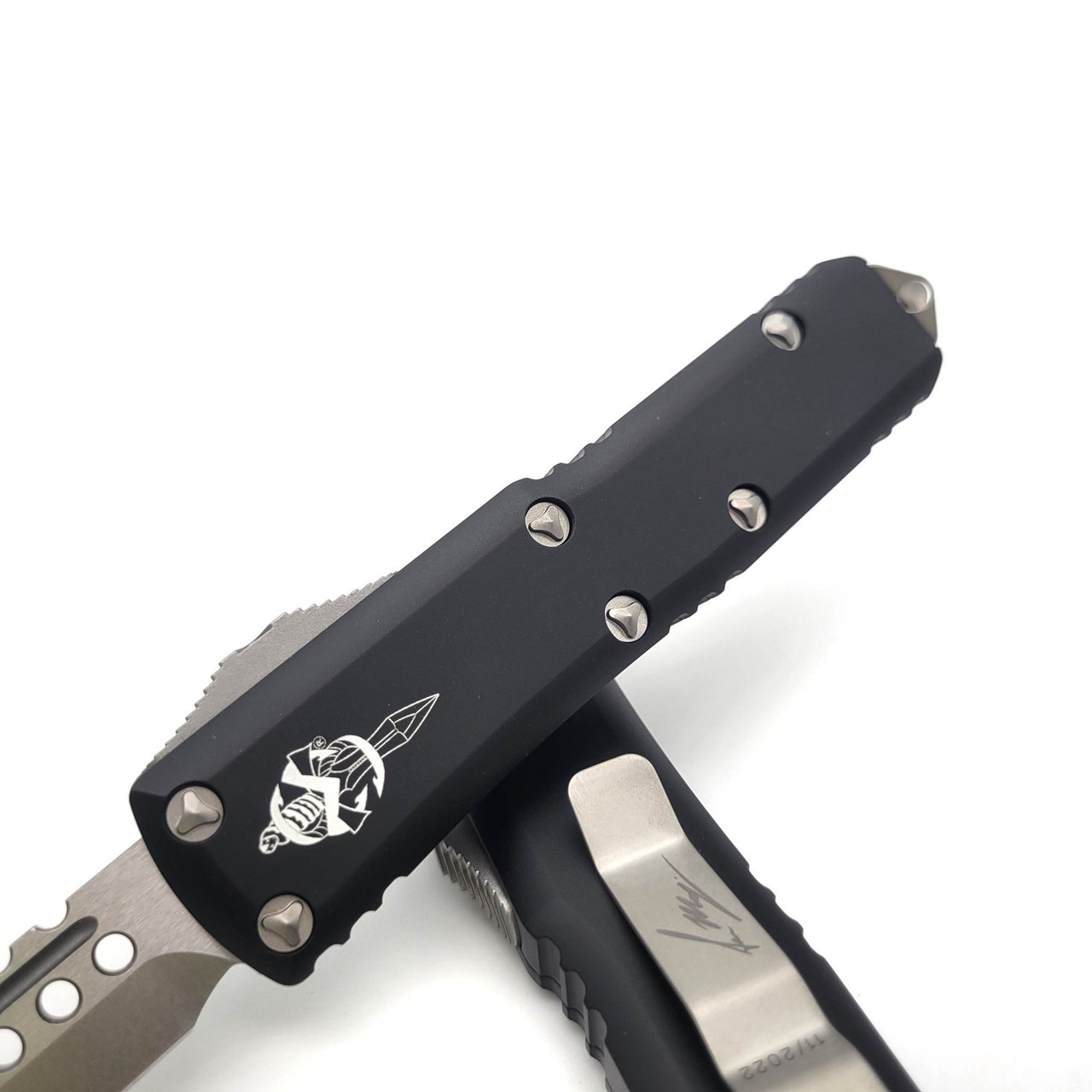 Microtech Utx 85 719 1s0 Black Hellhound Tanto