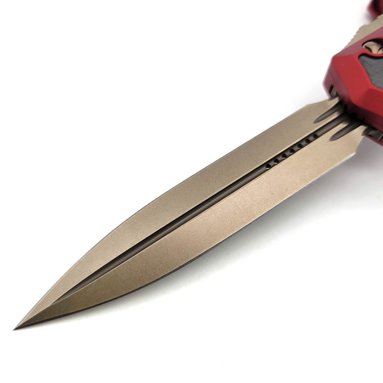 Microtech Makora 206-13RDCFIS Red Carbon Fiber Inlay Bronze Double Edge