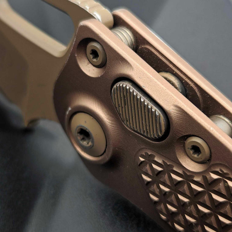 Microtech Stitch Auto S/E 169-1TN Tan Standard - Preowned