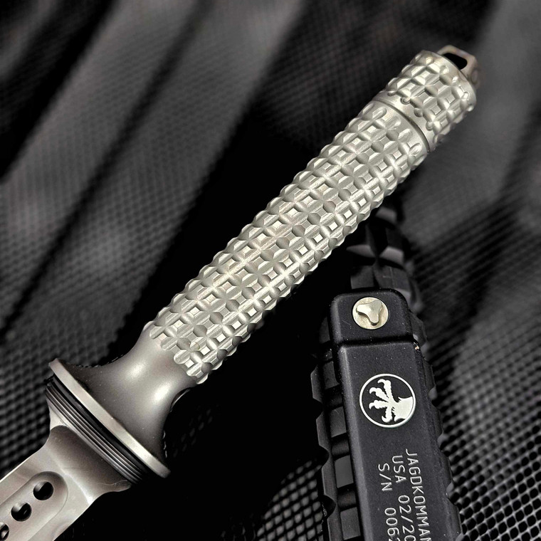 Microtech 105-7TI JagdKommando Flamed Titanium Fixed Blade - Preowned