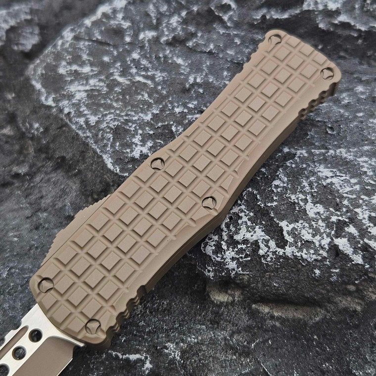 Microtech 919-1FRCCHS Hera Hellhound Frag Cerakote Choclate Brown