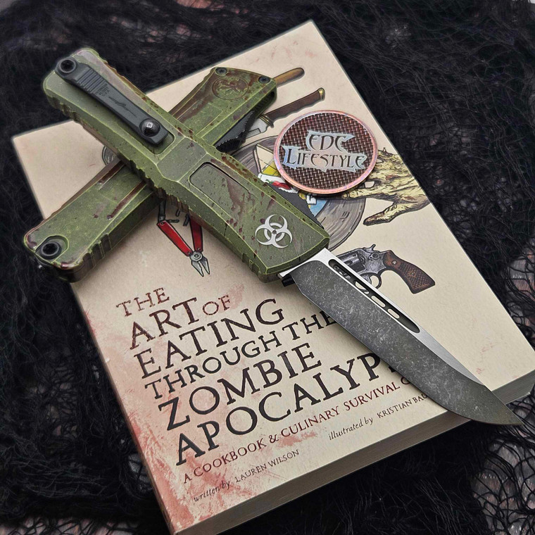 Microtech Combat Troodon Gen Iii Outbreak Single Edge Deep Engraved