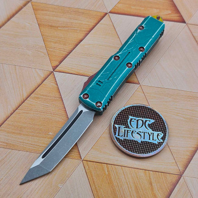 Microtech UTX-85 233-10BH Bounty Hunter Tanto Star Wars - Preowned