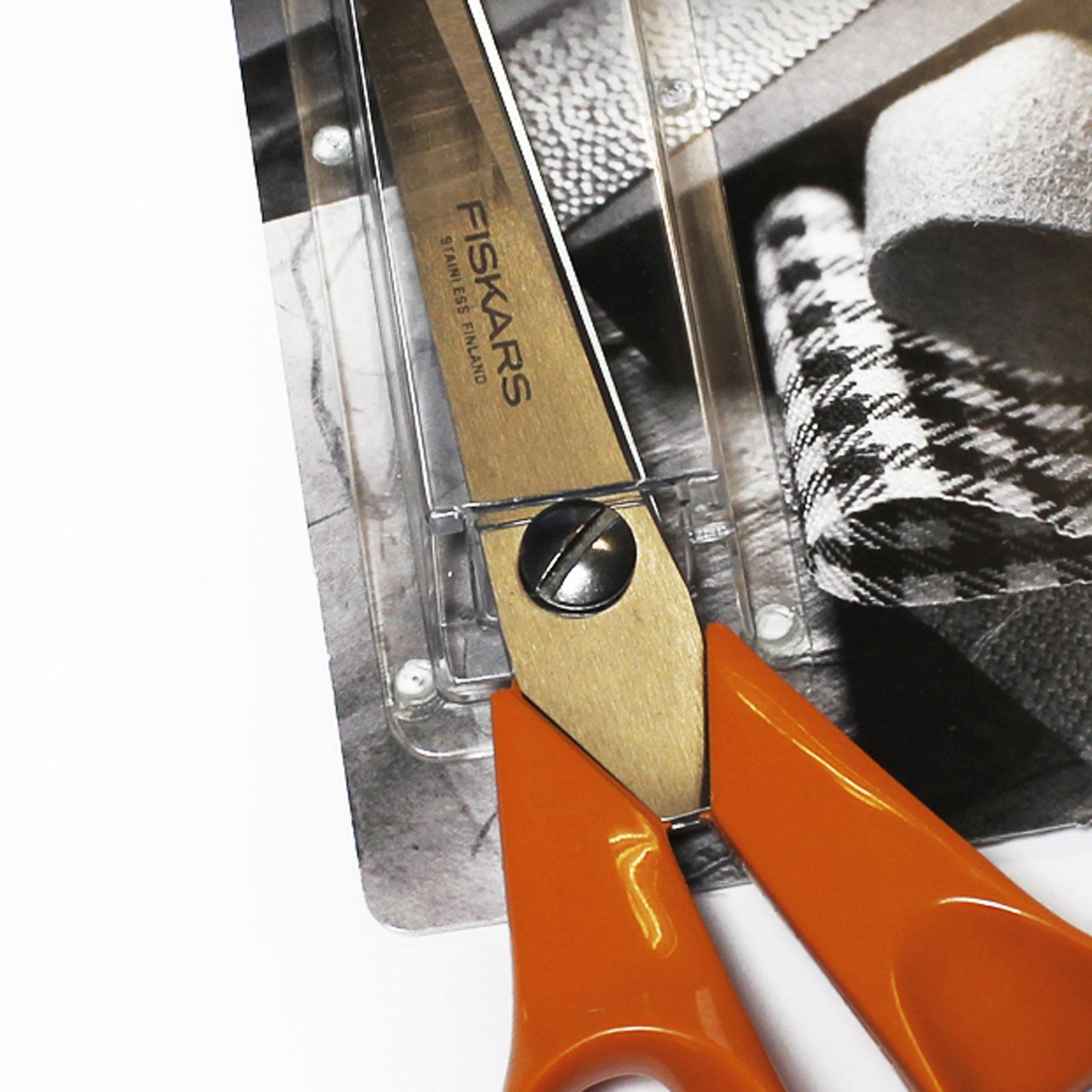 Fiskars Classic Universal Purpose 21cm Scissors Dressmaking and Craft ...