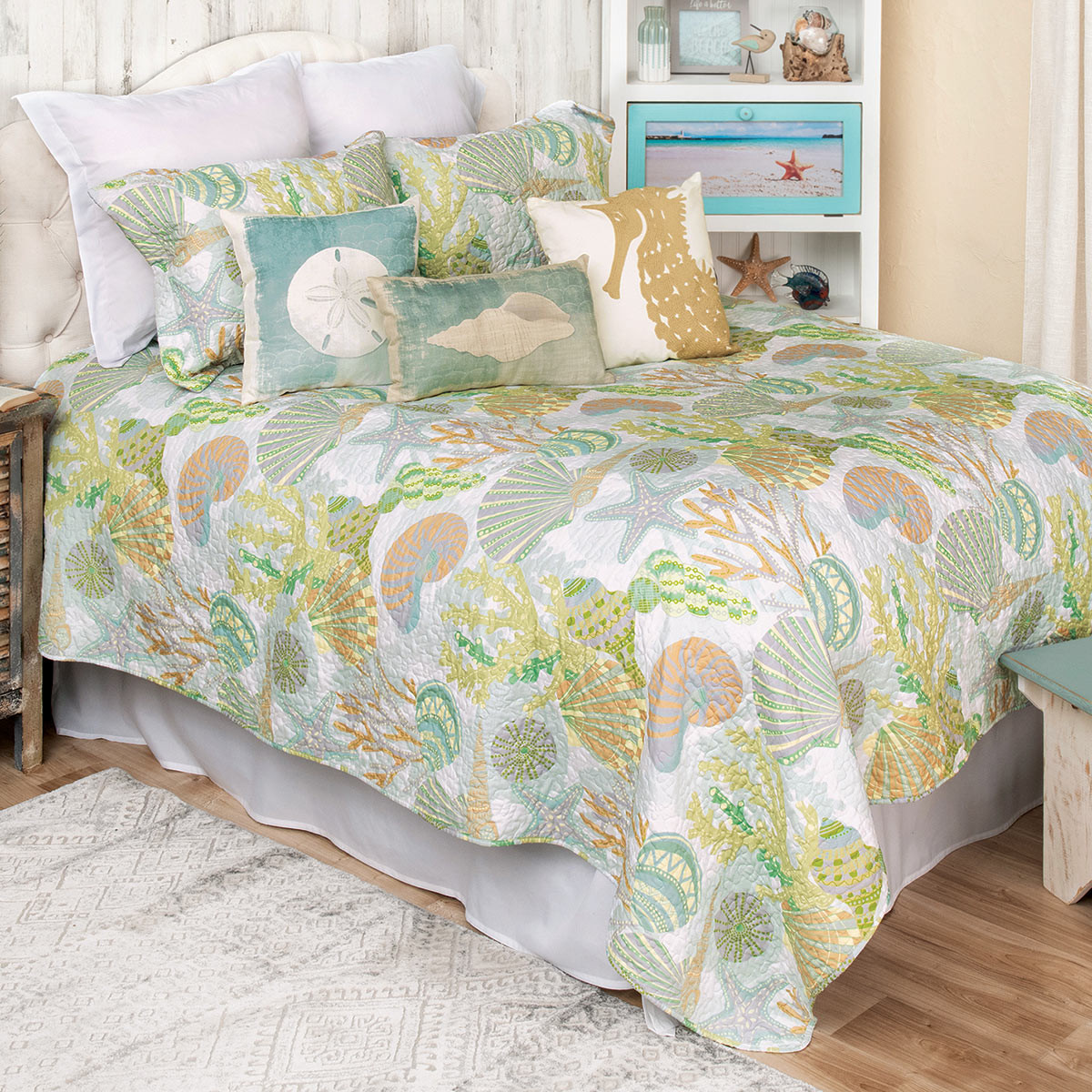 Coral Reef & Shells Quilt Bed Set - Queen | Bella Coastal Decor