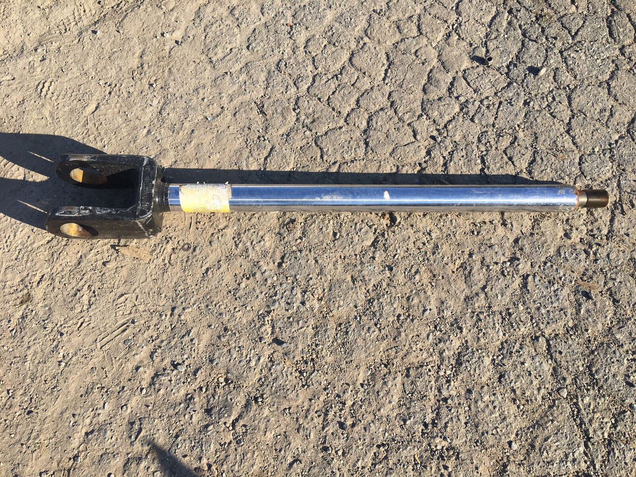 Hydraulic Cylinder Rod John Deere H108983 For Sale