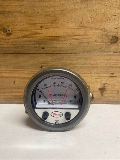 Dwyer Photohelic Series A3000 Pressure Switch Gauge