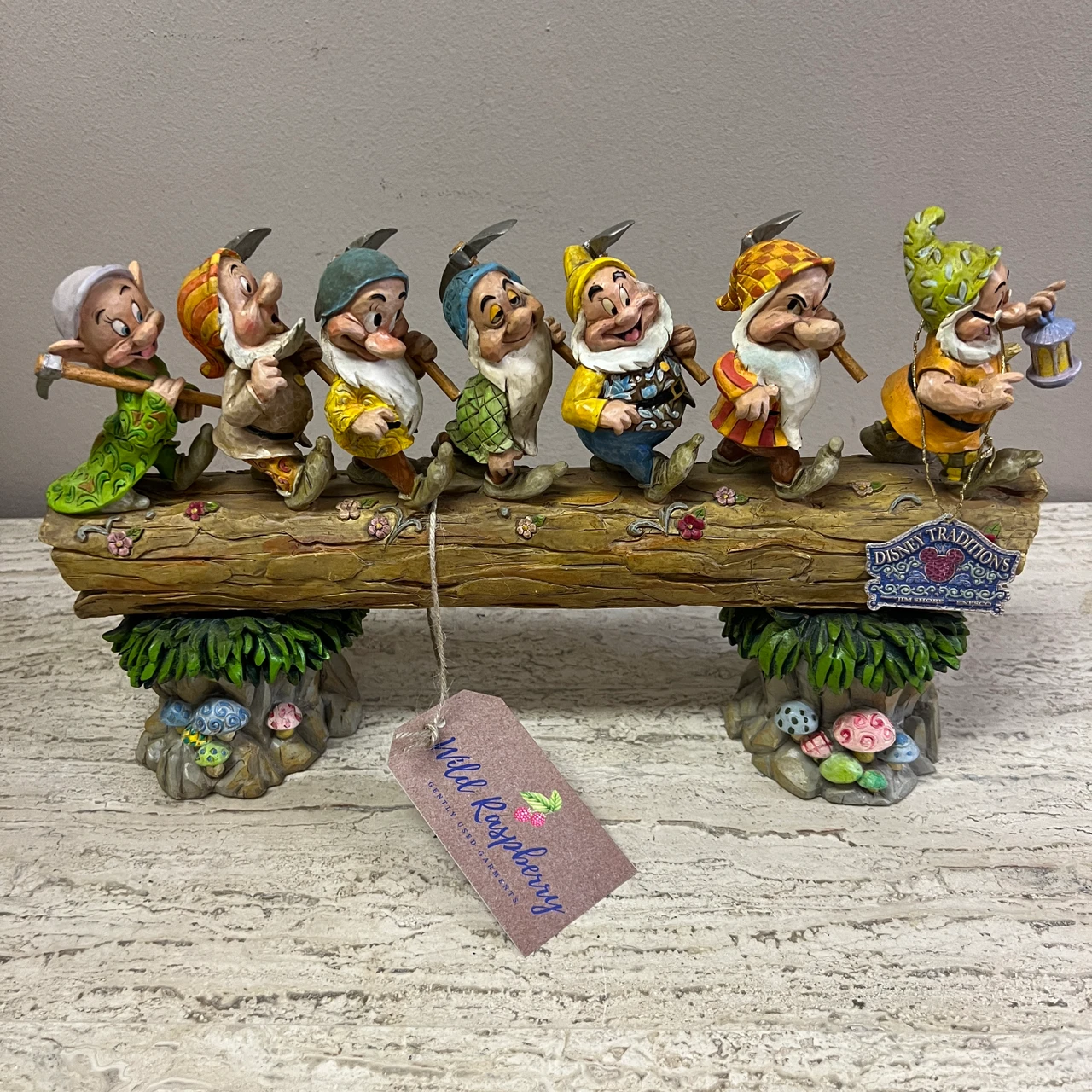 Disney Traditions 7 Dwarfs on a Log by Jim Shore