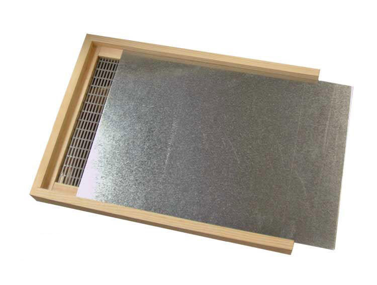 10 Frame Cloake Board | Mann Lake Ltd.