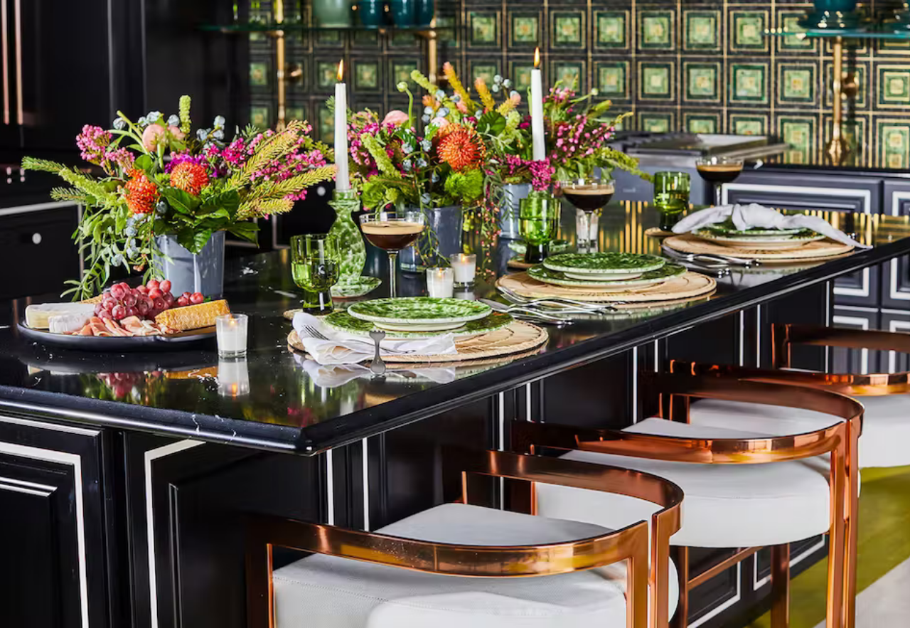 Holiday Decor and Small Gathering Ideas - Cafe Appliances