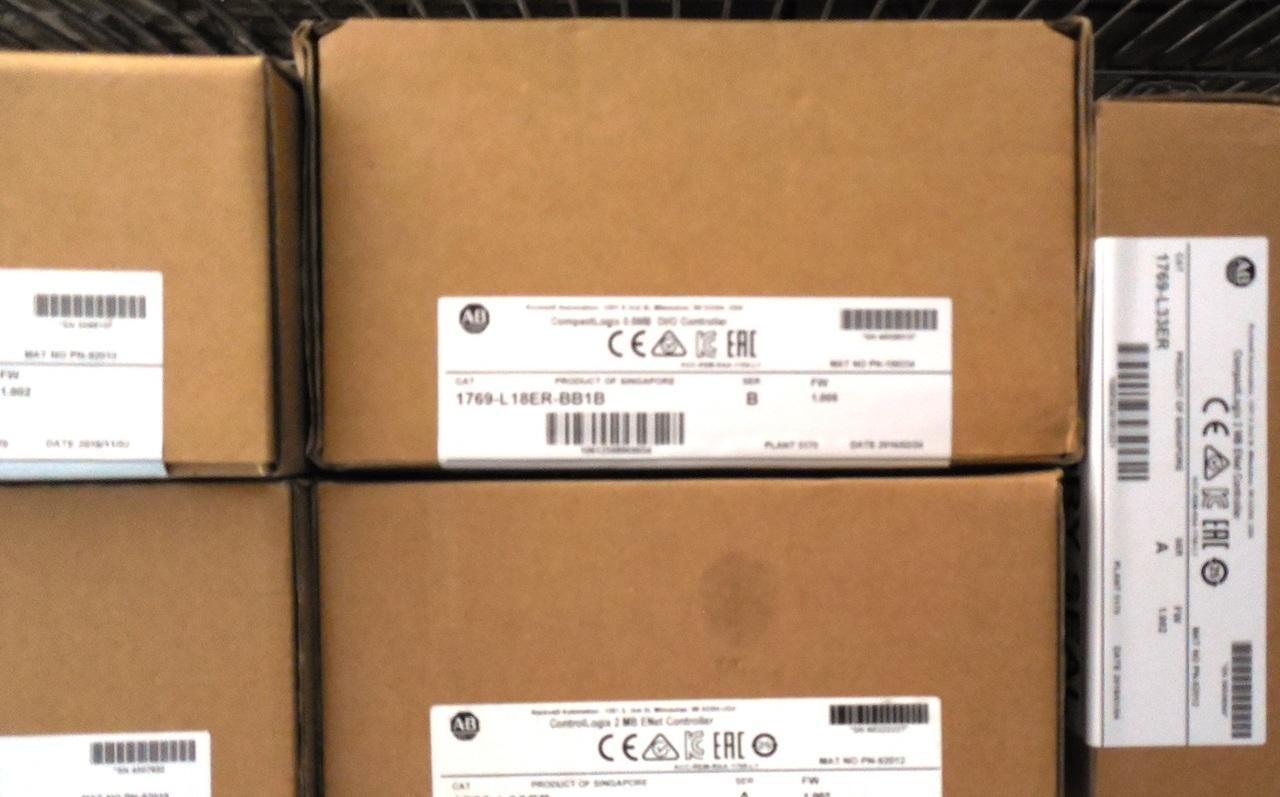 Allen Bradley 1769-L18ER-BB1B CompactLogix 5370 Programmable Automation ...