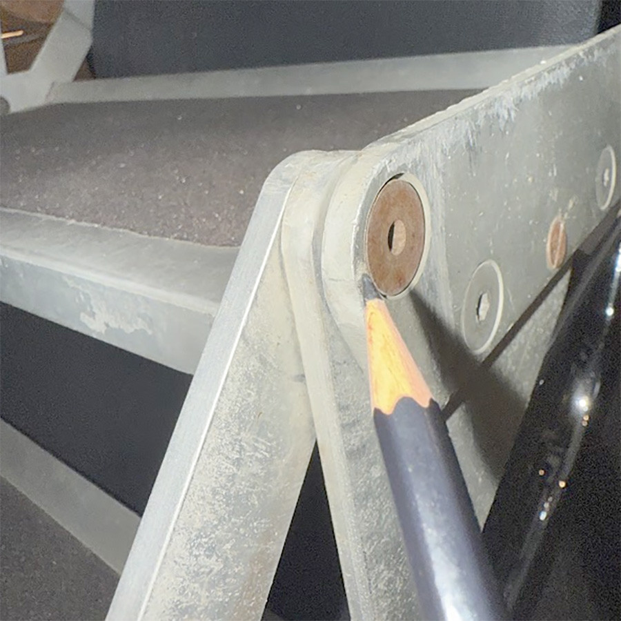Airstream Double Step Part - Pivot Pin Kit