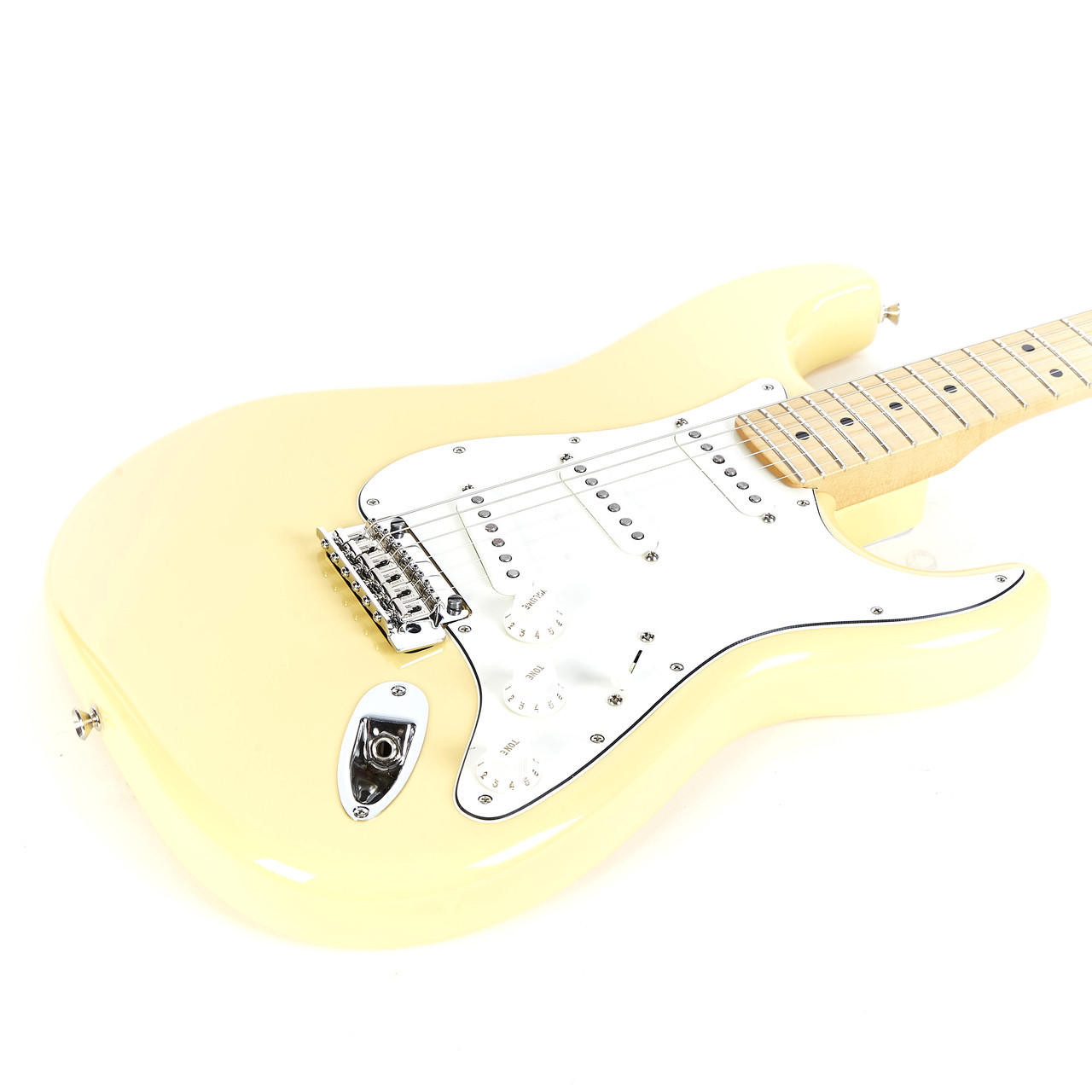 Fender Player Stratocaster Maple - Butter Cream | Cream City Music