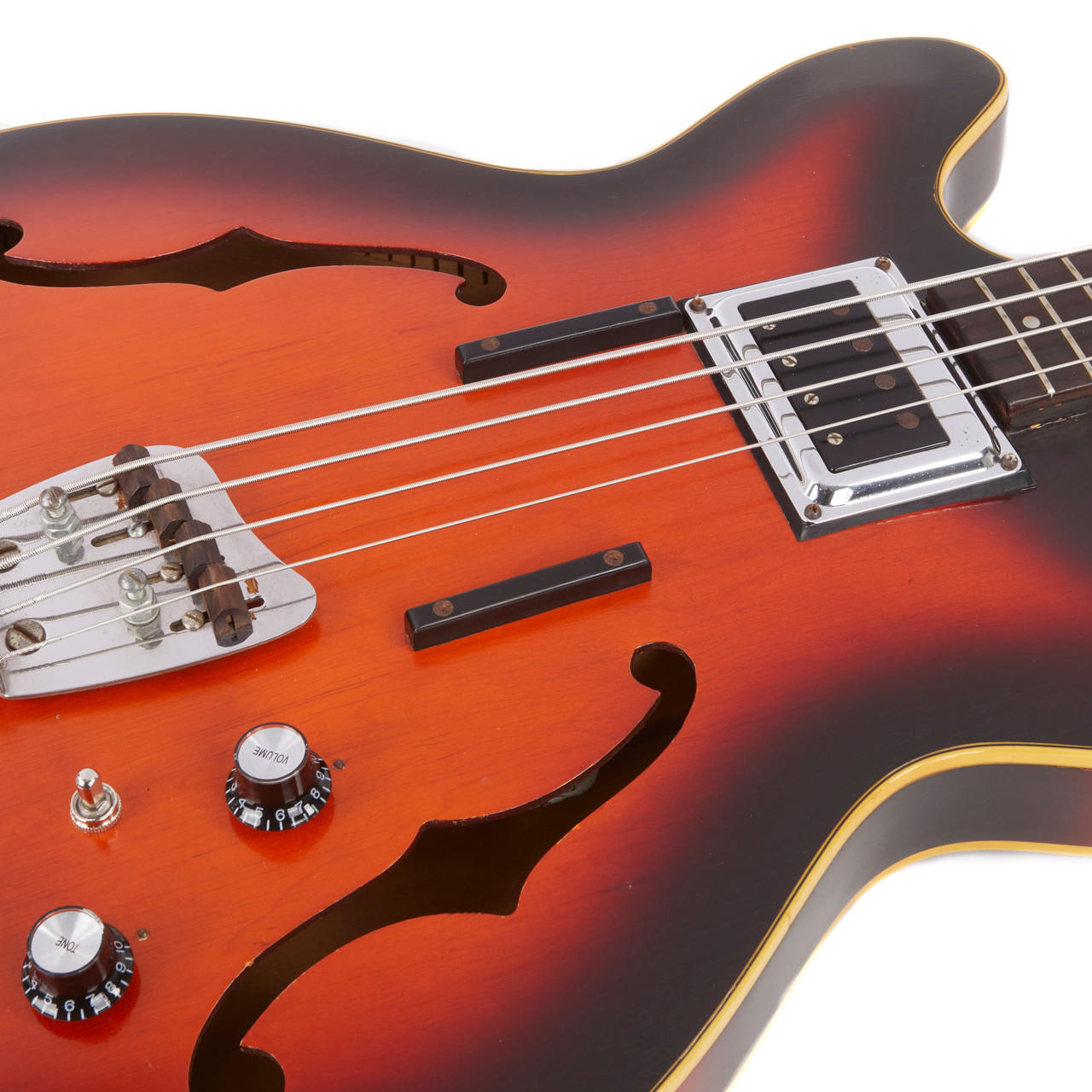 Vintage Guild Starfire Bass Sunburst 1967 | Cream City Music