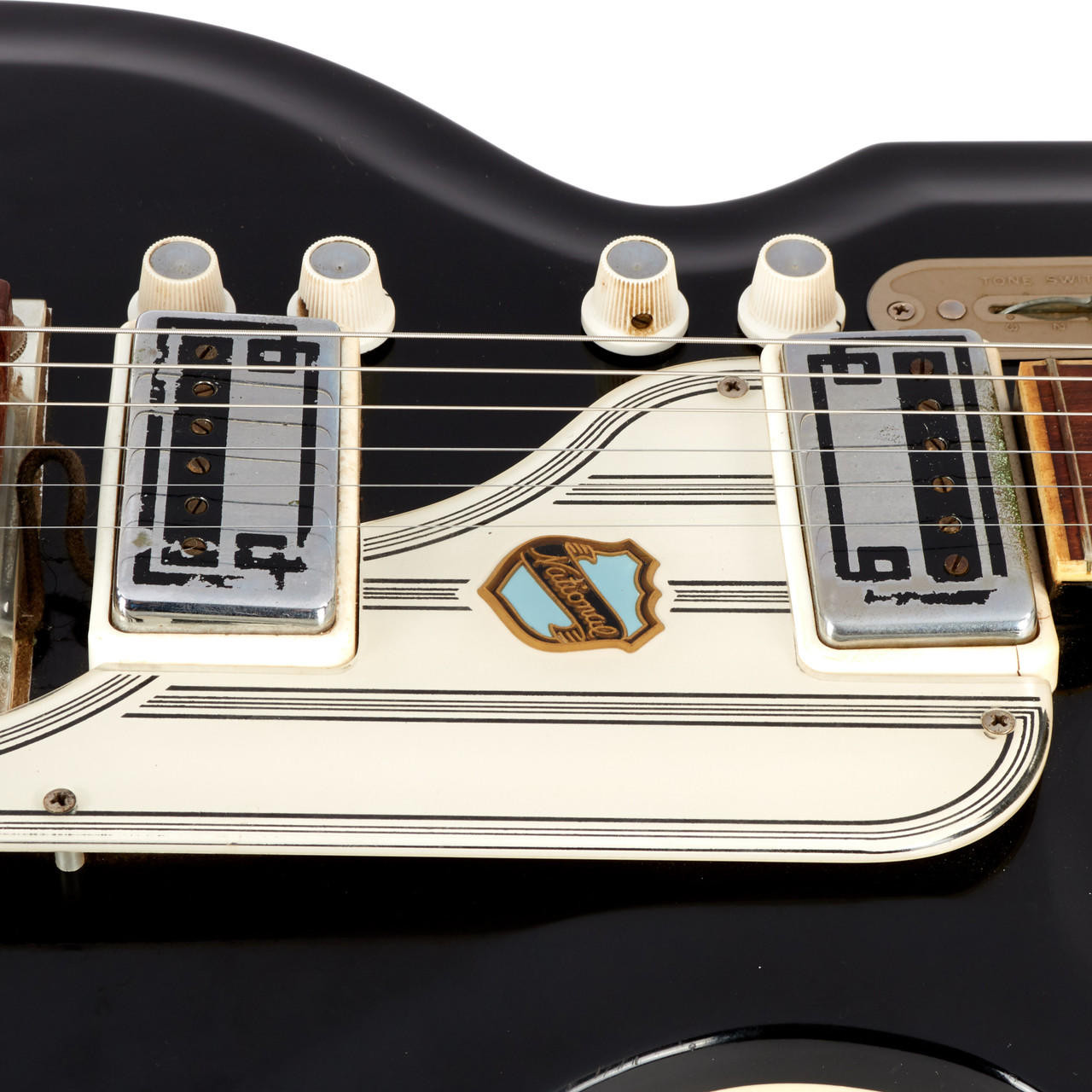 Vintage National Val-Pro Newport 88 Raven Black 1965 | Cream City Music