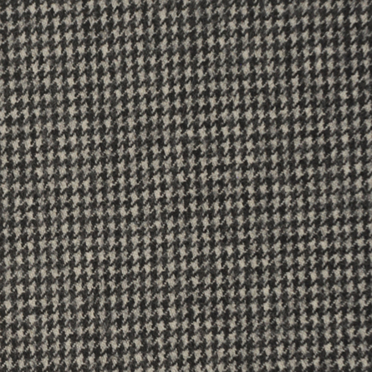 English Houndstooth Wool – Classic Pattern in 3 Colors
