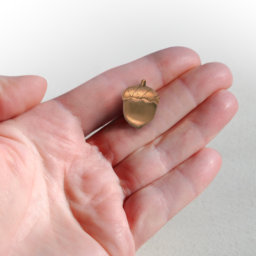 Bronze Acorn Pin | PinMart