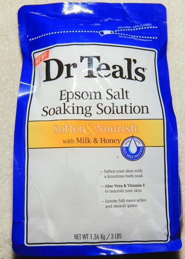 DR. TEAL'S PURE EPSOM SALT SOAKING SOLUTION SOFTEN & NOURISH WITH MILK ...