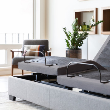 M555 Adjustable Base