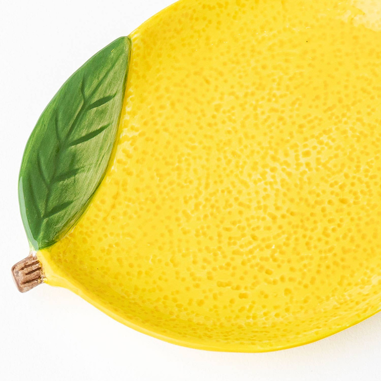 Lemon Dish - 8 Oak Lane