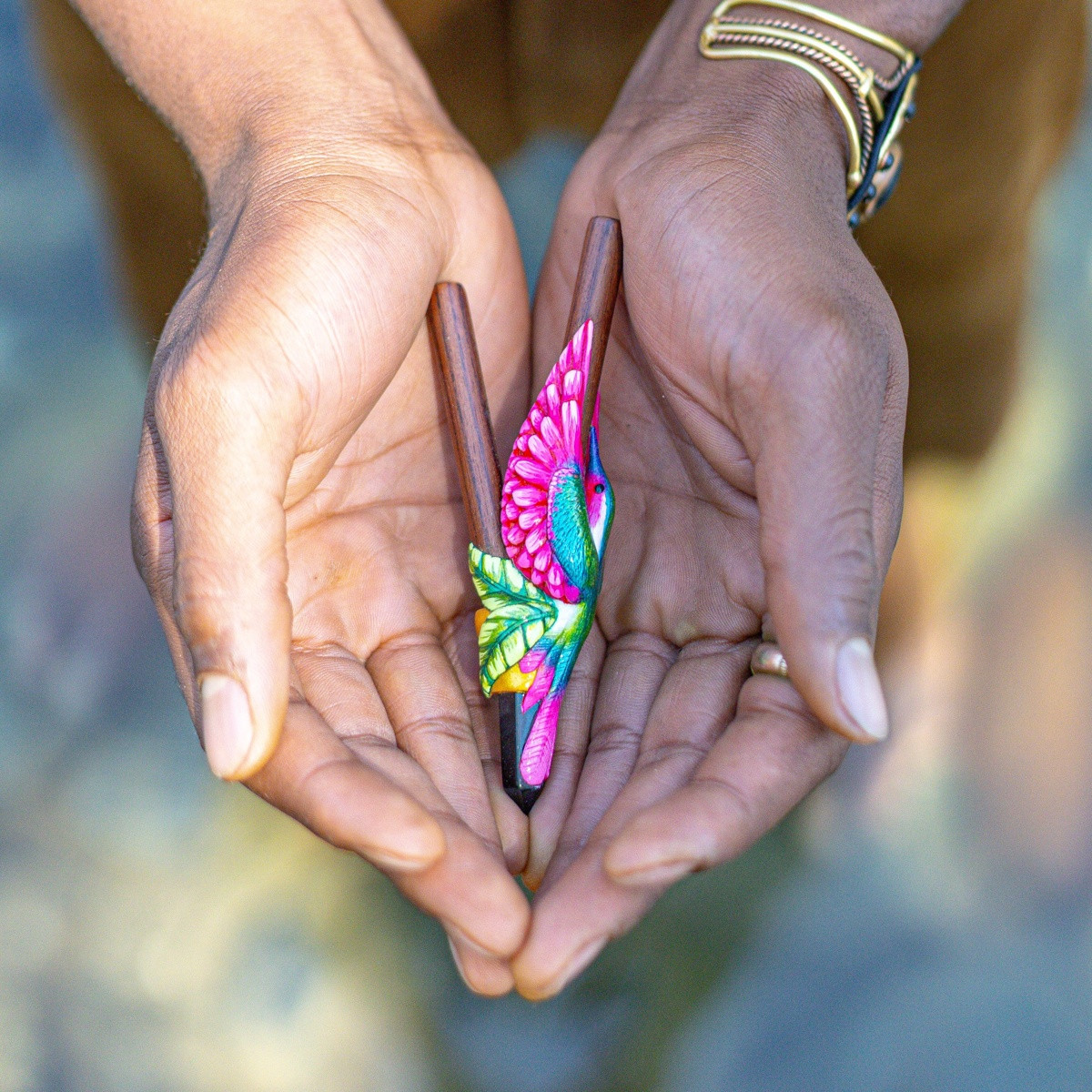 Kuripe Hummingbird Totem: Totem Hapé Applicator | Four Visions