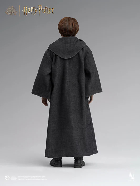 InArt Ron Weasley 1/6 Scale Collectible Figure – Deluxe Edition